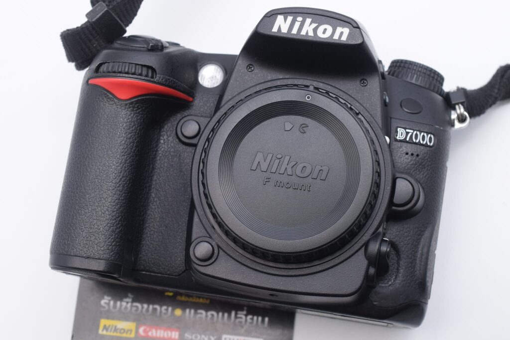 #รับซื้อเเละขายกล้องเลนส์มือสอง Nikon #D7000 #ราคา 4,590- รวมส่ง ตัว ...